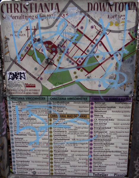 O KURDE! Christiania — wolne miasto w centrum Kopenhagi | Podróże z ...