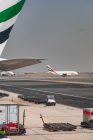 Porównanie lotnisk w Dubaju - DXB czy DWC? | Podróże z Hubertem